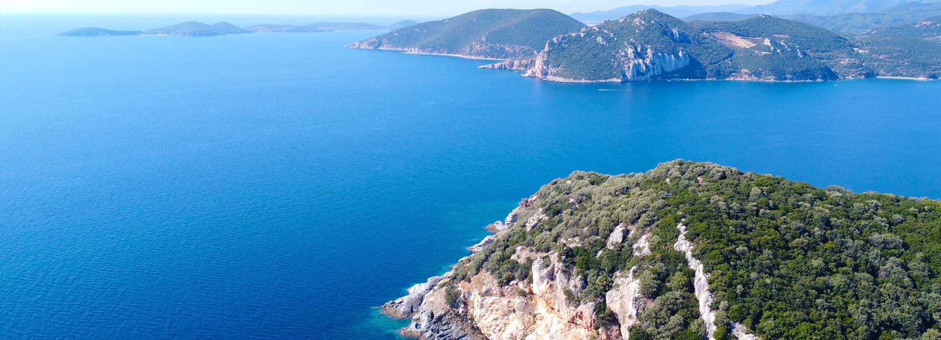 Explore the Beauty of Nea Peramos with Fidonisi Cruise - Book Now!